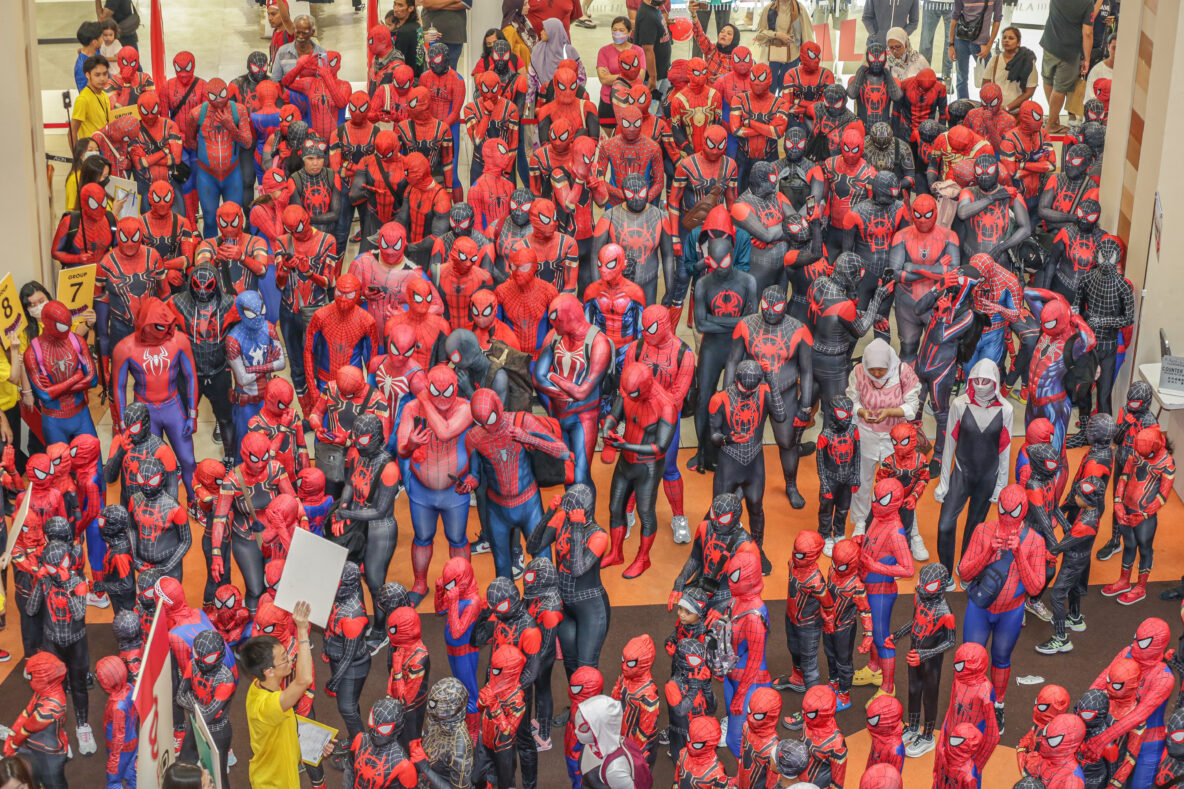 Sony Pictures Malaysia Sets Guinness World Record For Largest Spider ...